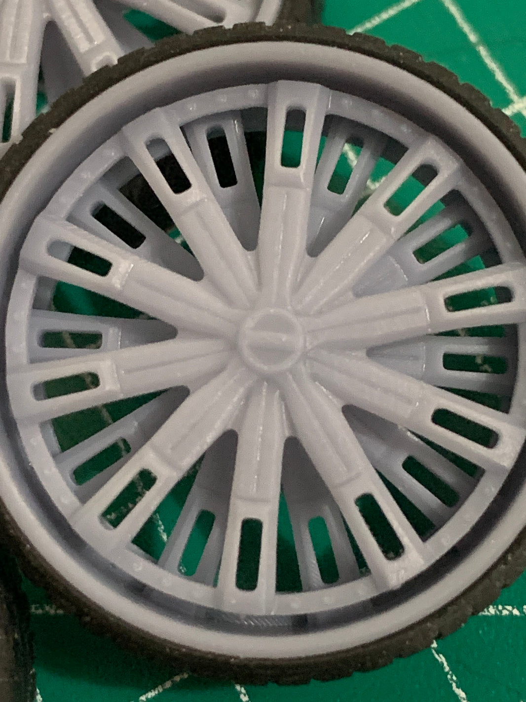 1/25 Scale Spinner & Floater Rims – THE MODEL PLUG