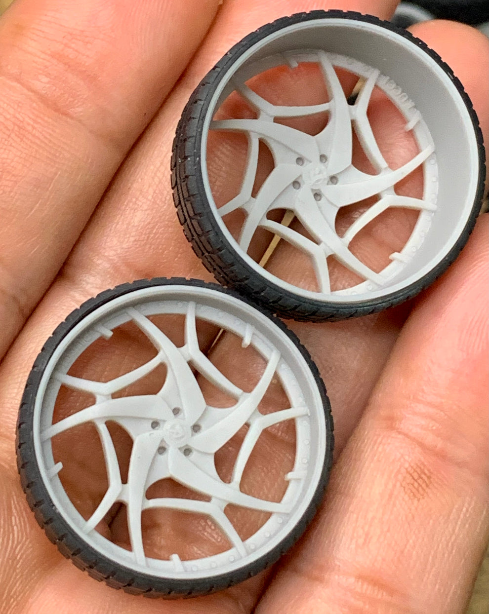 1/25 Scale - RUCC! 420 in 26"-30" Donks, G-Body, Caprice, Impala, Big ...