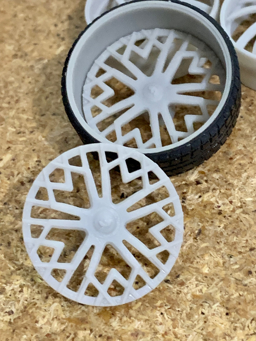 1/25 Scale - FORGI SISTEMO in 26"-30" Donks, G-Body, Caprice, Impala ...