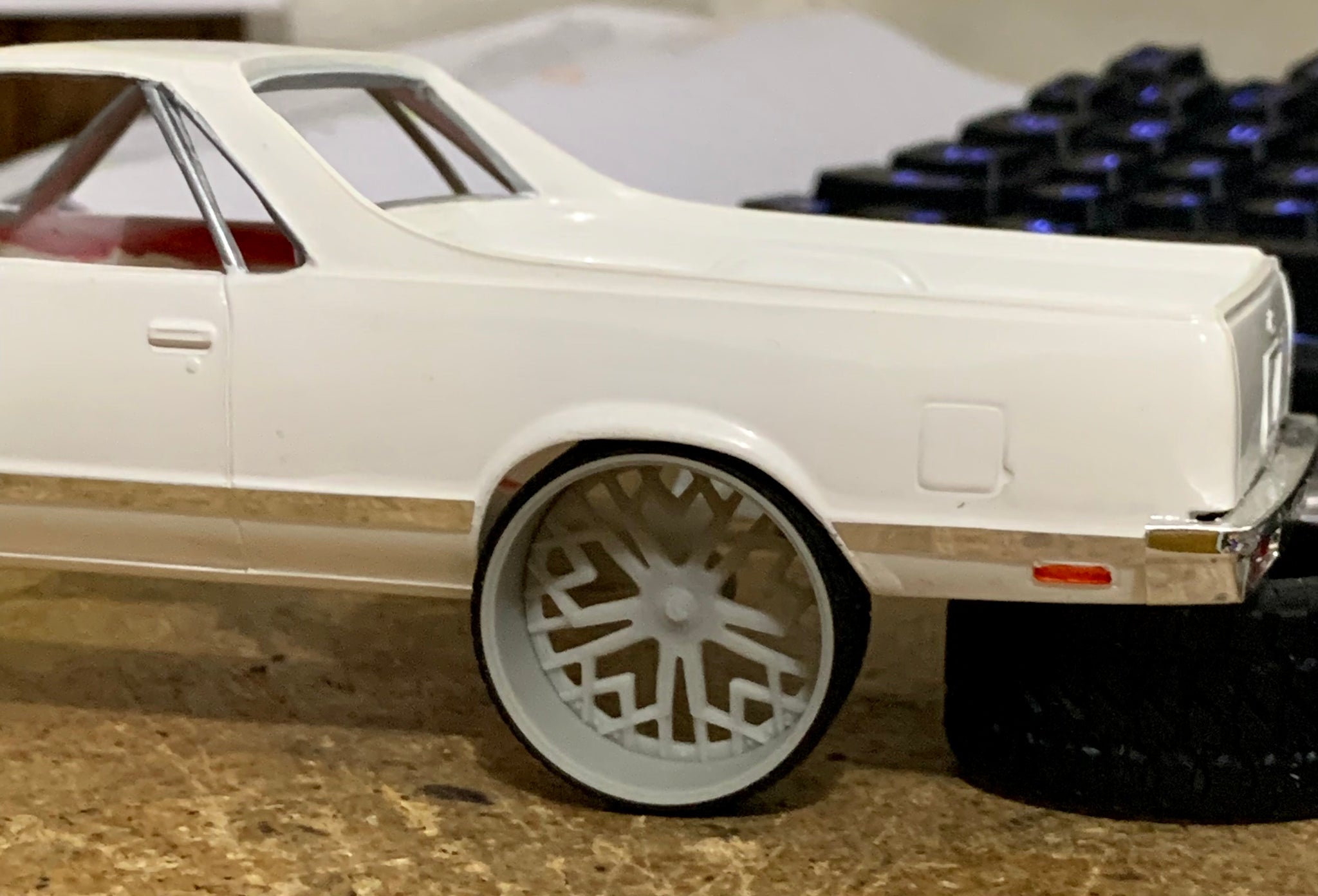 1/25 Scale - FORGI SISTEMO in 26"-30" Donks, G-Body, Caprice, Impala ...